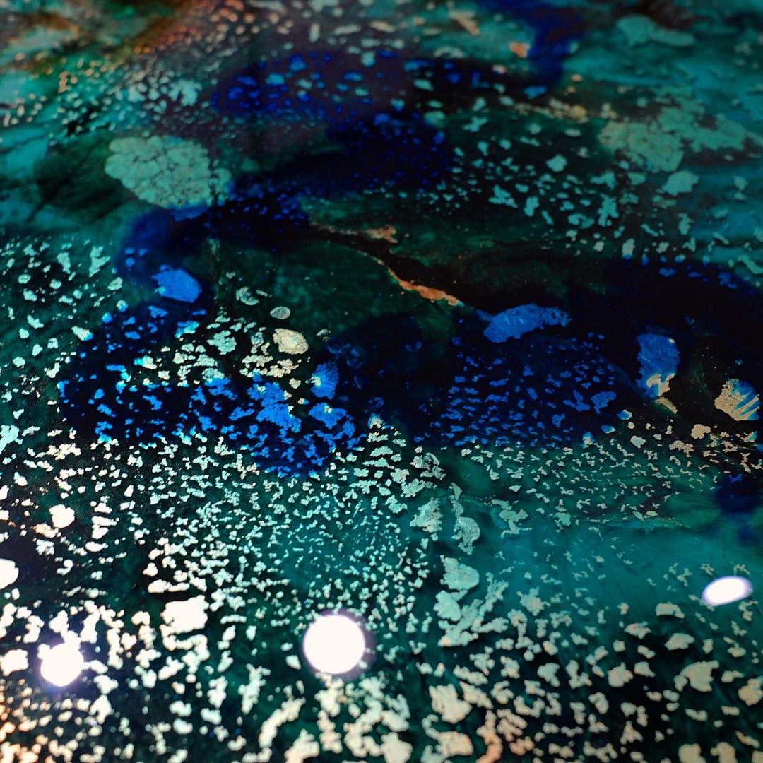 Artist Creates Galaxy Resin Paintings With Mesmerizing Effect ...