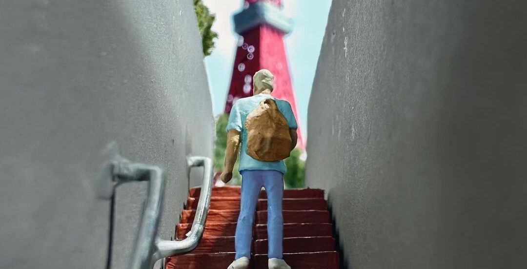 Derrick Lin Creates Miniature Scenes of Destinations He Wants to Visit ...