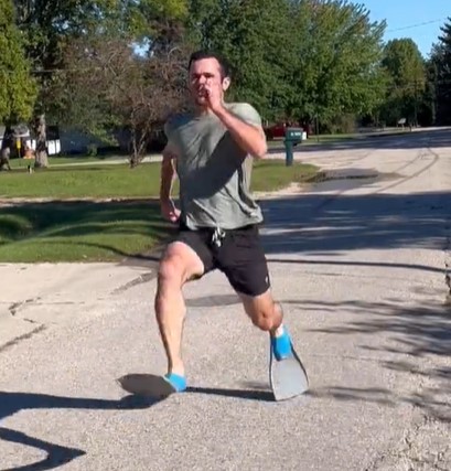 Comedian Tries to Sprint in Different Types of Footwear Including ...